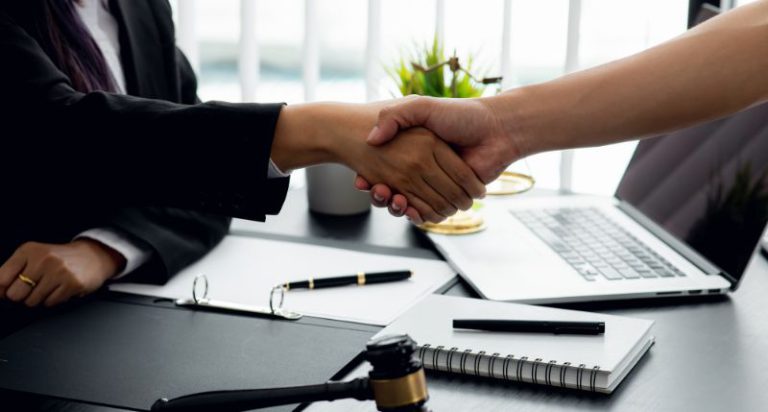 How To Choose A Conveyancing Solicitor In The UK | Blog
